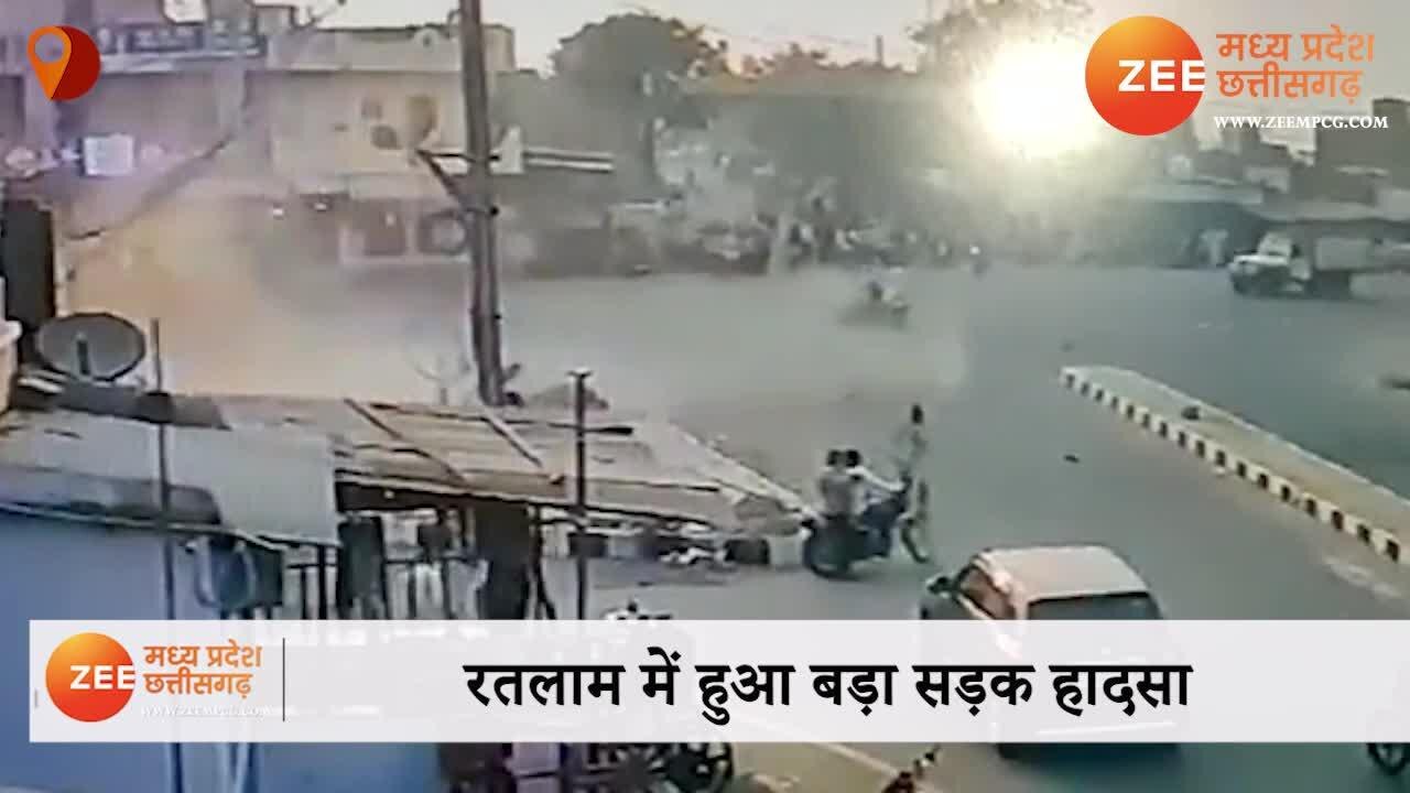 CCTV Ratlam horrific road accident see truck trampling people ratlam accident ka live video ...