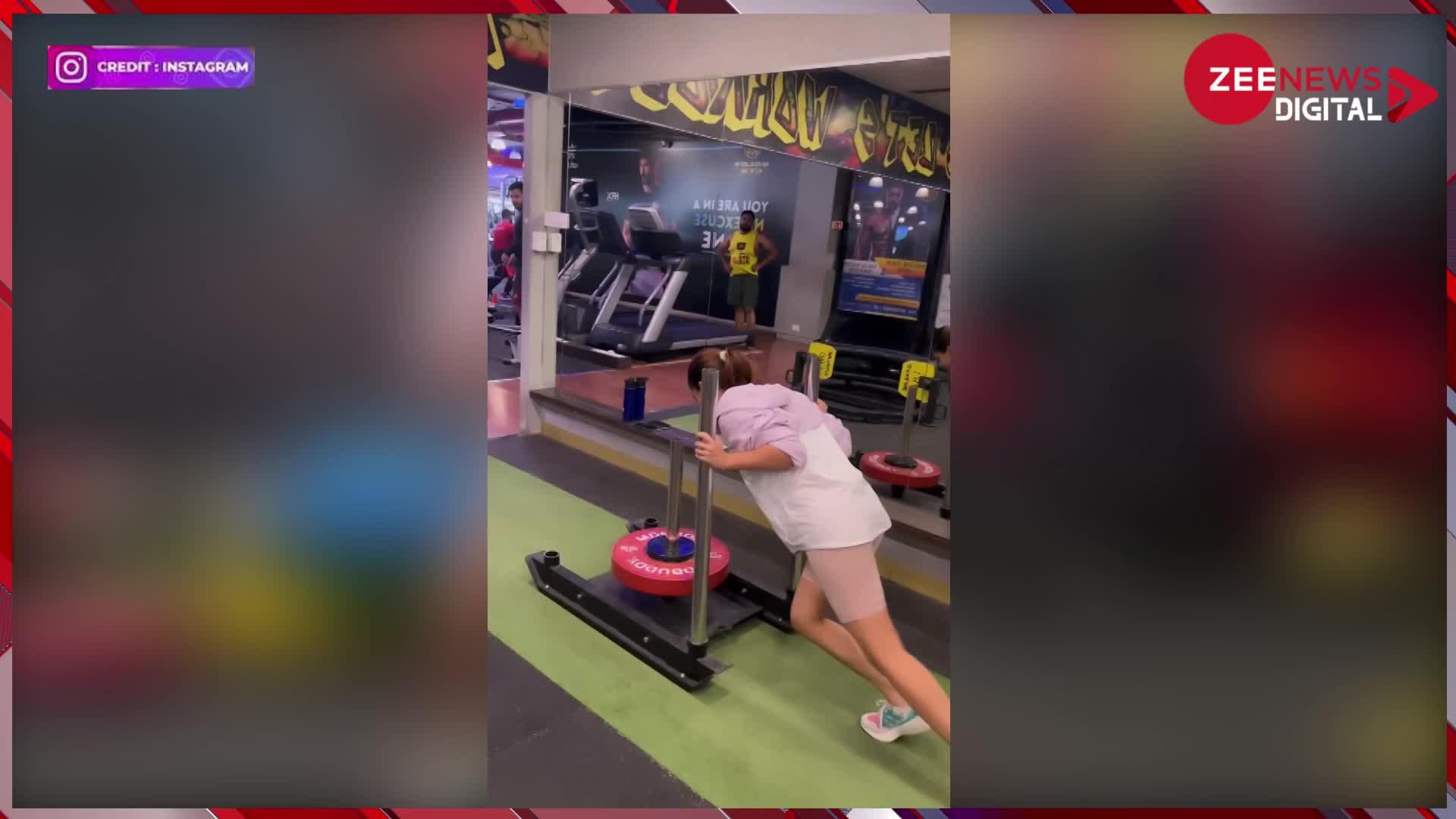 Anushka Sen youngest tv actress shares workout video flaunt Sexy figure ...