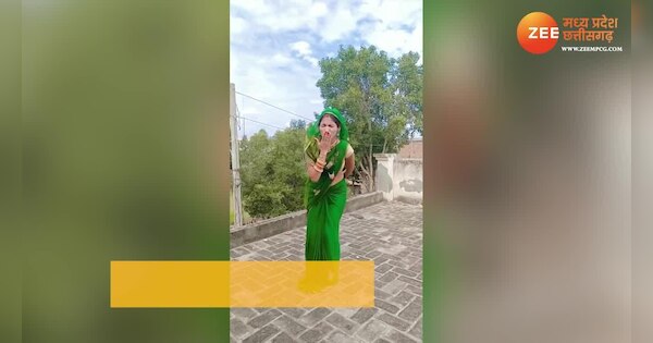 Haryanvi bhabhi patli kamar bindas dance on road in green saree song love you piya ji swmp ...