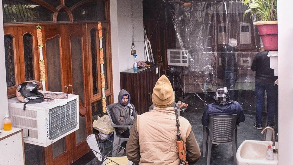 GST Raid in UP: 248 teams of gst raid in 71 districts of Uttar Pradesh ATUP | GST Raid in UP ...