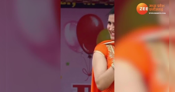 Hariyanvi Queen Sapna Choudhary Hot Dance Teri Lat Lag Jagi See Sapna Ka Desi Hot Bite Lips