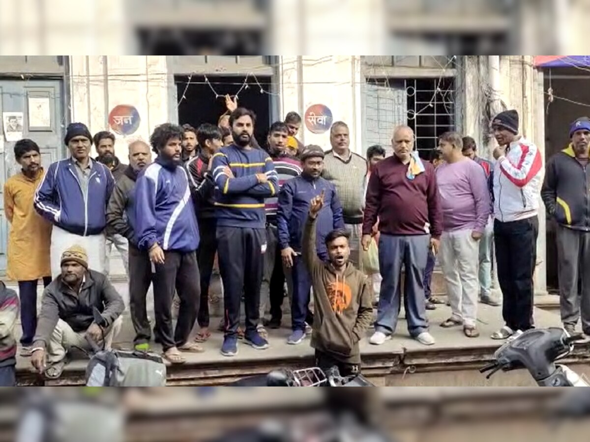 Attack on Hindu faith in Ujjain Antisocial elements broke Lord Nandi ...