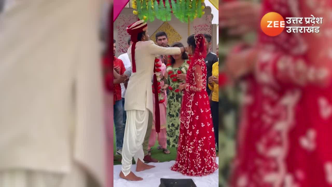 Shadi ka Video shows dulha dulhan wedding dance at stage Jaimala barati ...