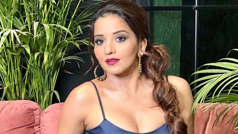 Monalisa boldest look ever off shoulder high slit dress flaunting cleavage legs Bhojpuri actress ...
