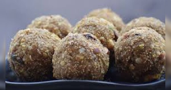 healthy winter special gond laddu recipe and ingridients you will not ...