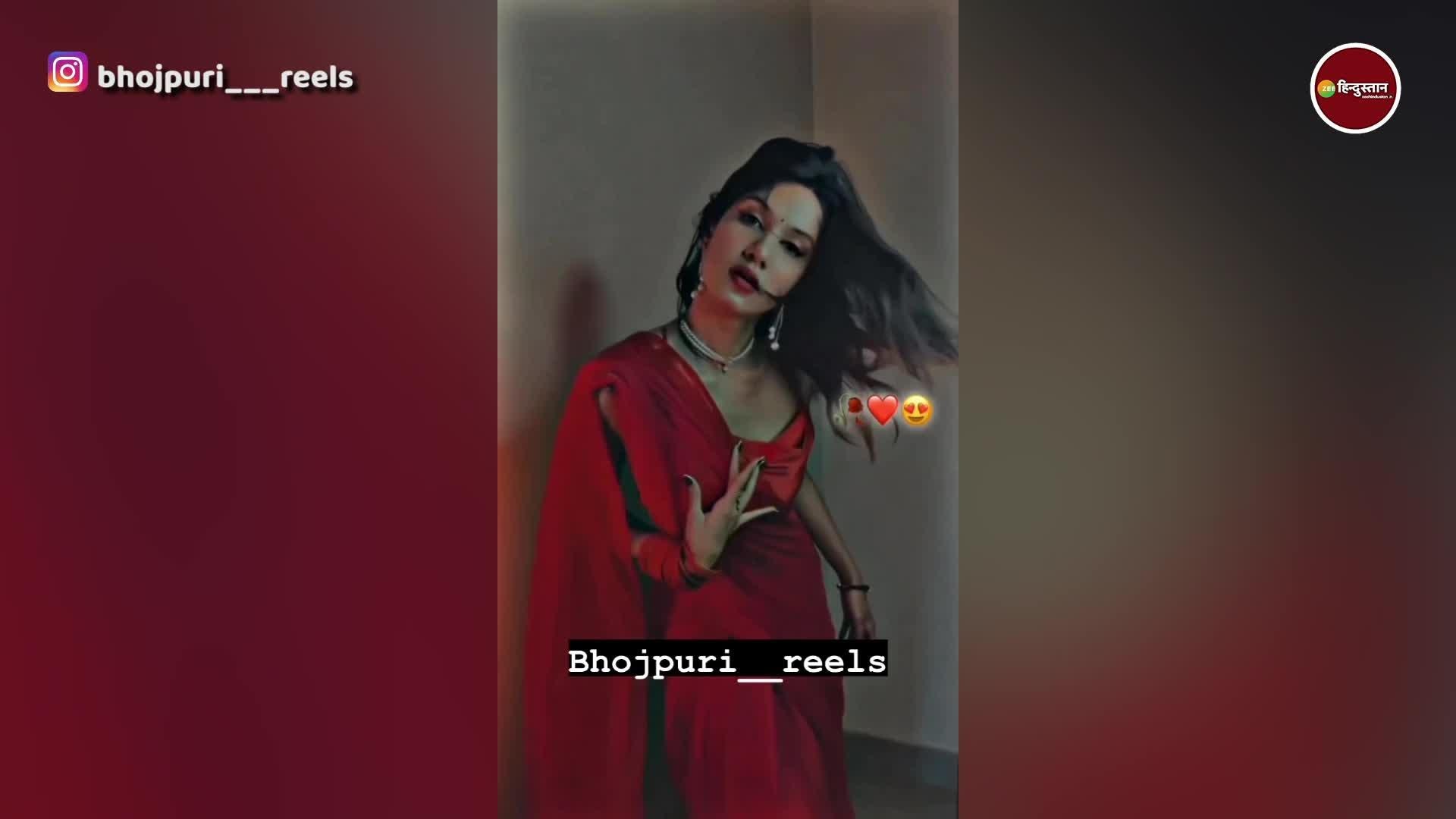 Indian Bhabhi In Red Saree Video Viral Watch Once इंडियन भाभी का लाल 0864