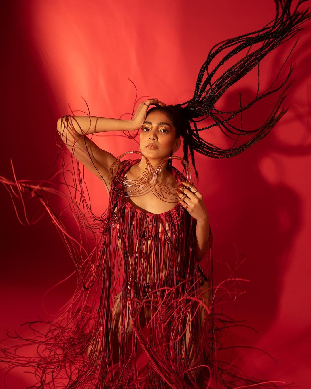 urfi javed part 2 bold TV actress and karan kundrra ex girlfriend ...