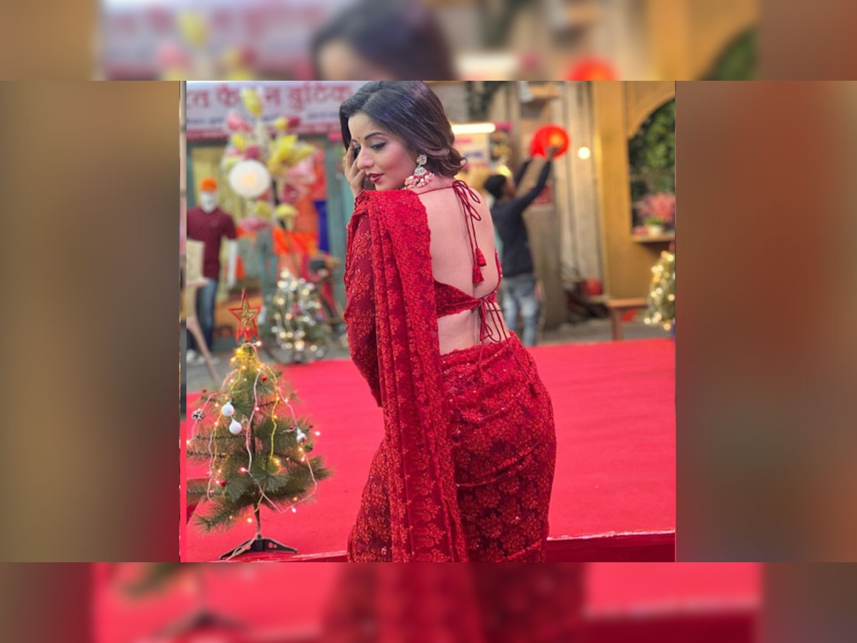 entertainment news bhojpuri actress monalisa hot photos in red saree Christmas celebration ...