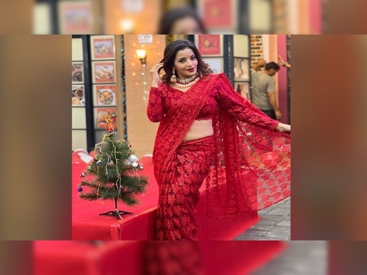 entertainment news bhojpuri actress monalisa hot photos in red saree Christmas celebration ...