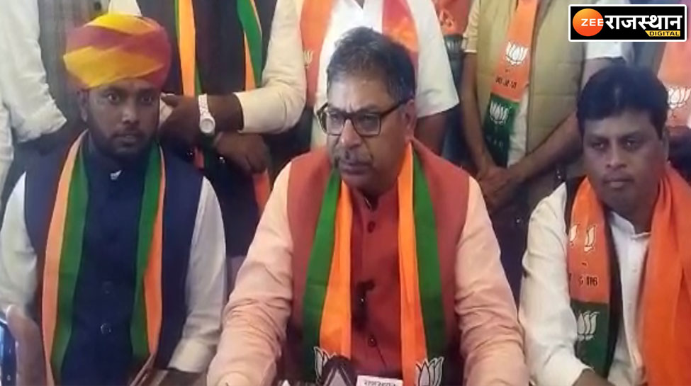 Satish Punia taunted Congress said First unite the Congress then unite ...