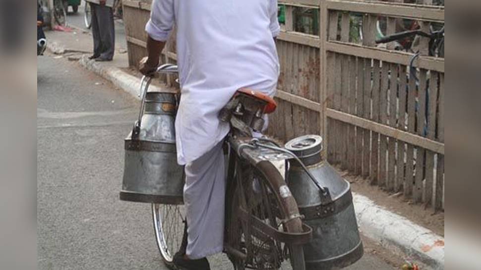 gorakhpur court sentenced Doodhwala sabhajit yadav jail for one year ...