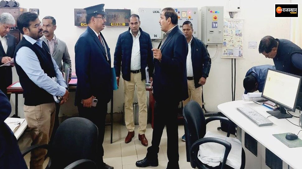 Marwar Junction news Railway General Manager did window trailing ...