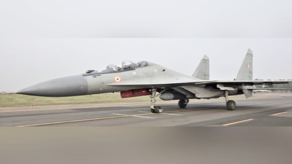 IAF successfully test-fires extended-range version of BrahMos Air ...