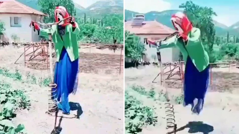 Desi Jugaad: Suddenly ghost start jumping in the field farmer jugaad ...