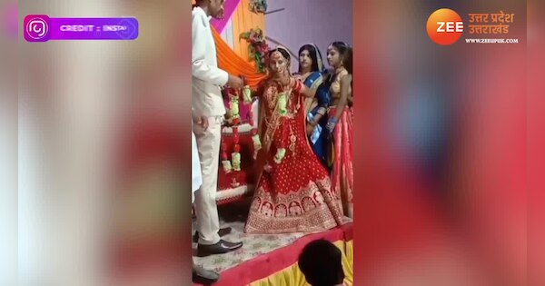 Unique couple wedding video on jaymal stage most funny video svup ...