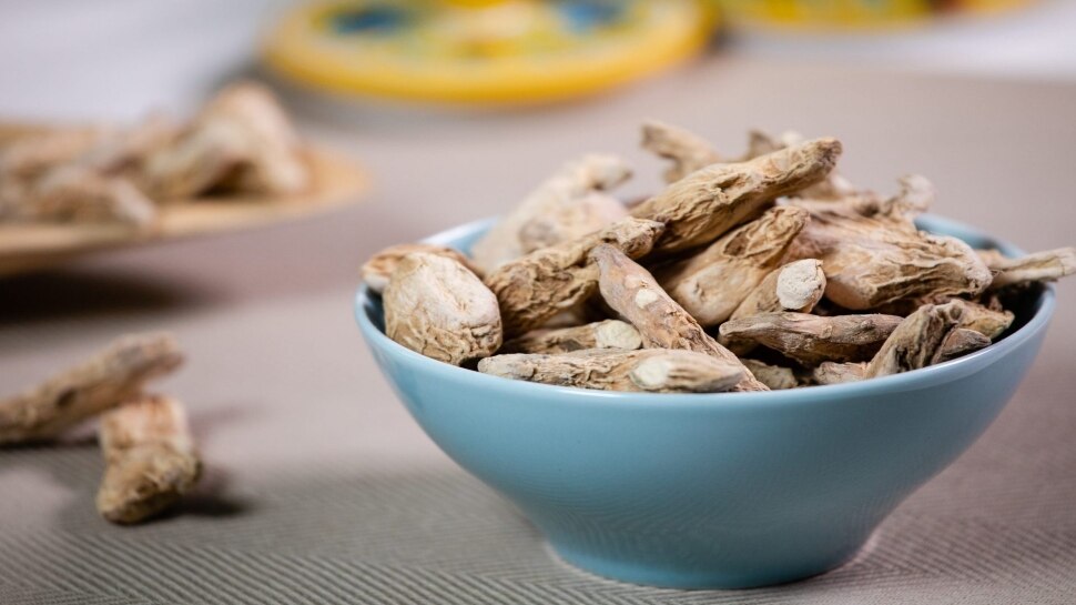 Drink 1 cup dry ginger water daily in winter, you will stay away from ...