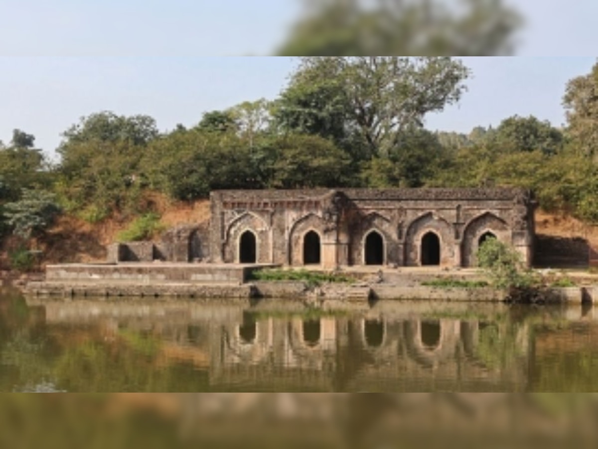 Rewa Famous Places to Visit: मध्य प्रदेश का अद्भुत शहर है रीवा! शहर की ...