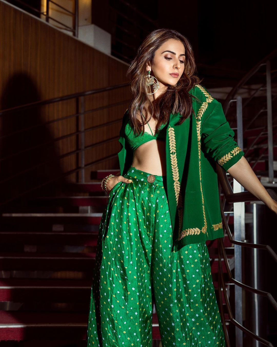 bollywood actress flaunts cleavage in bra Rakul Preet Singh boldest ...