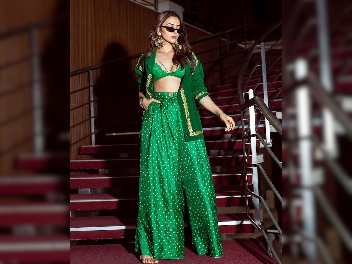 bollywood actress flaunts cleavage in bra Rakul Preet Singh boldest ...