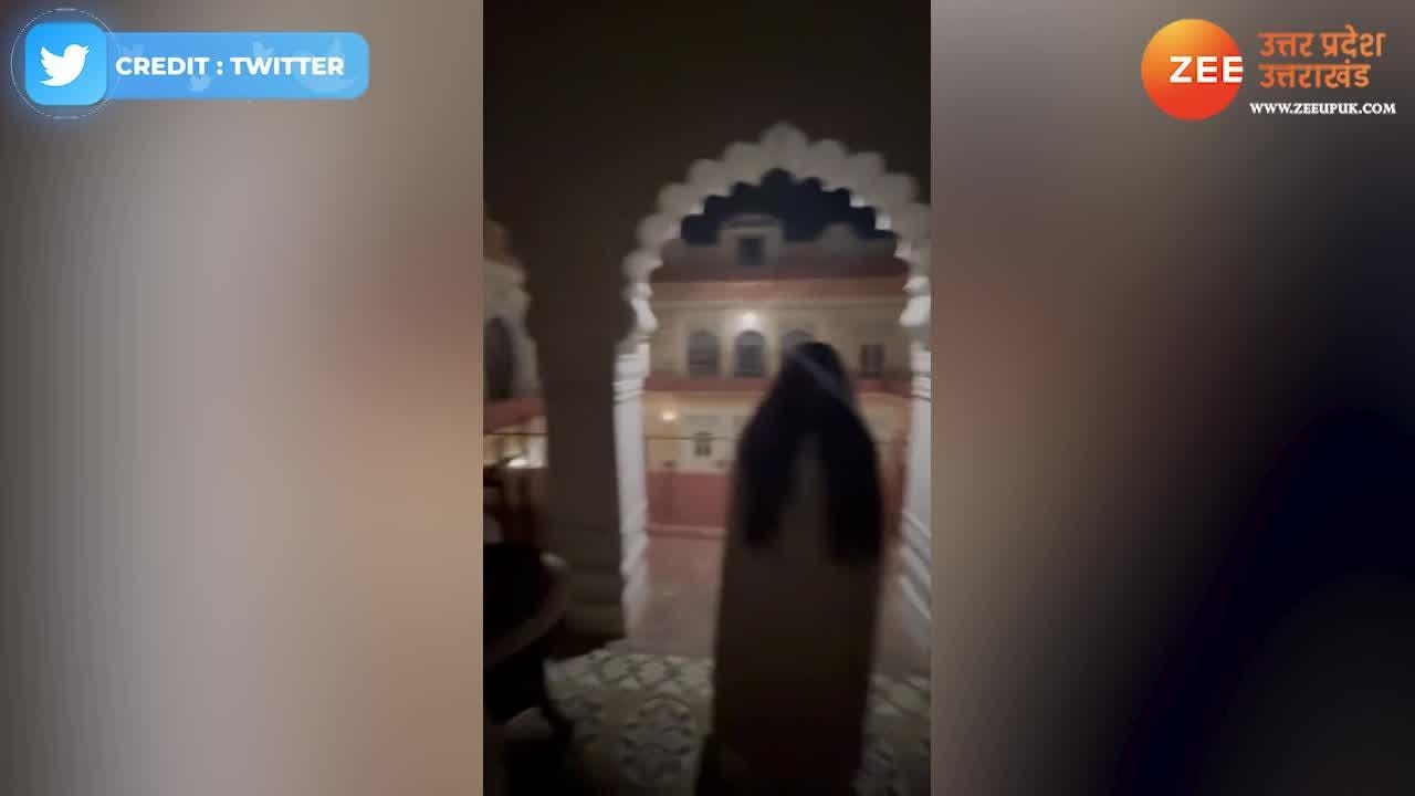 ghost viral video Woman dressed up as Monjulika of Bhool Bhulaiyaa ...