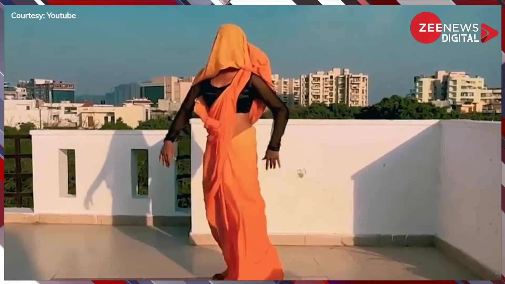 Haryanvi Aunty dance on desi queen sapna choudhary new song people ...