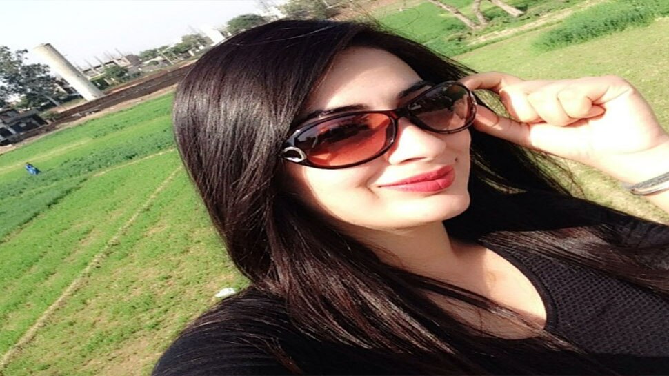 ias tina dabi ex husband ias athar aamir khan wife mehreen qazi old ...