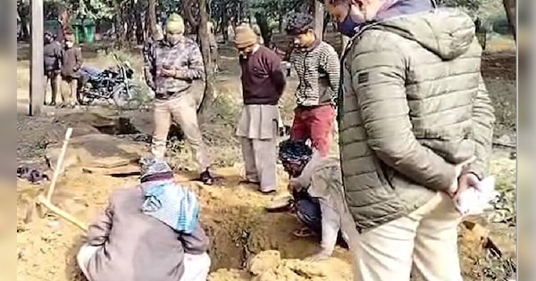 Husband killed Murder Wife Dowry in Sambhal Police recover Burry body ...