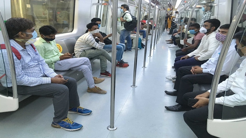 noida metro offering free metro card in this republic day sale 26 ...