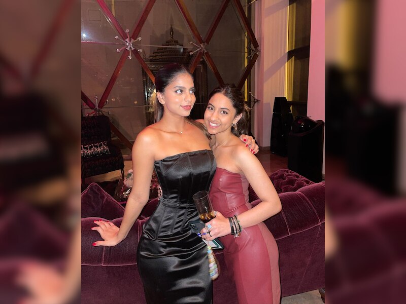 shahrukh khan daughter suhana khan best friend alia chibba shares nice ...