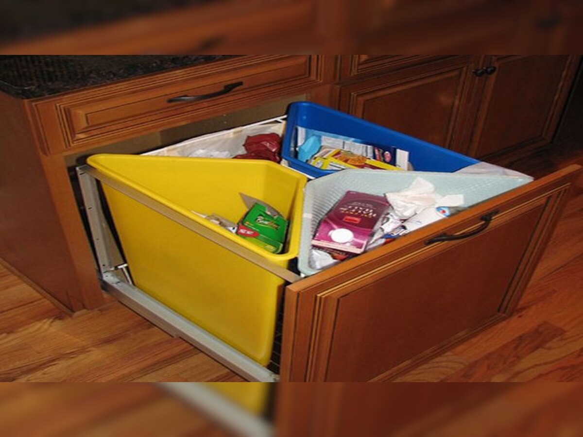 vastu tips never kept Dustbin in this direction your family will ruin ...