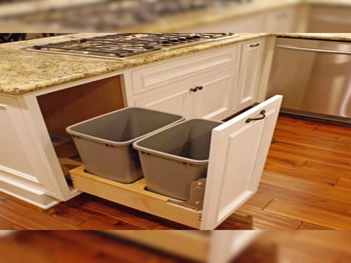 vastu tips never kept Dustbin in this direction your family will ruin ...