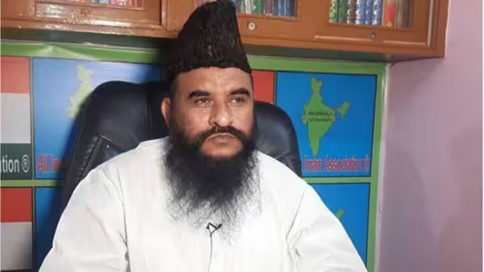 Maulana Sajid Rashidi controversial statement on Somnath Mandir attack ...