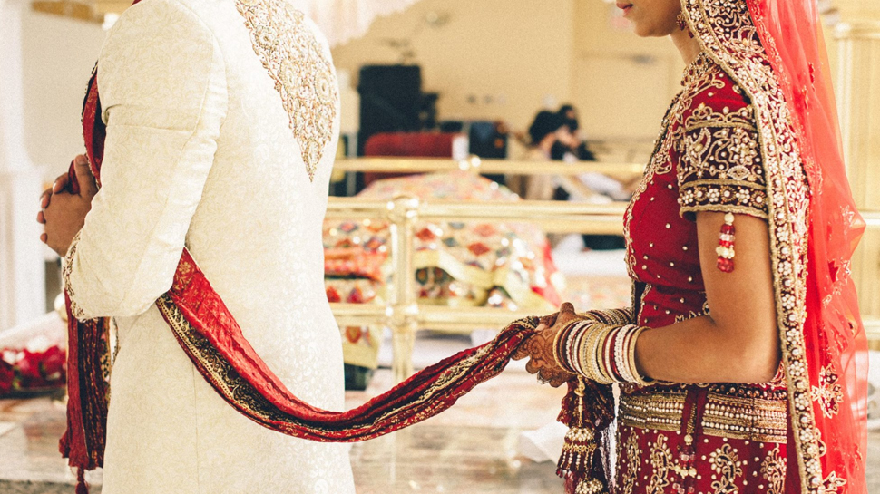 Devar Bhabhi Wedding Police Arrenge Marriage For Devar Bhabhi Love