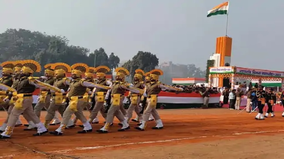 Happy Republic Day 2023 Governor Of Bihar Phagu Chauhan Hoist Flag In ...