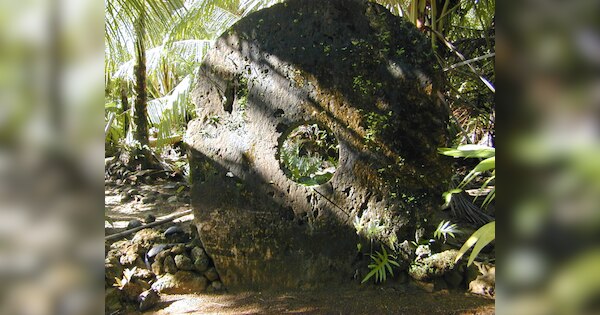 Stone Currency pacific ocean yap island rai stone currency barter system