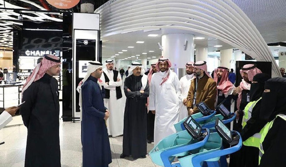 Launch of Smart Shopping Trolley Service at King Khalid Riyadh Airport ...