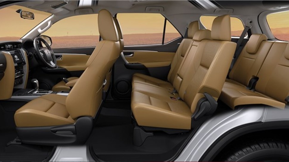 Toyota Innova Crysta Diesel 2023 Booking Started in India | आ गई धाकड़ ...