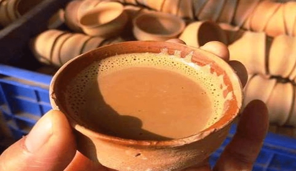Rajasthan People are eating Kulhad after sipping tea will you also test ...