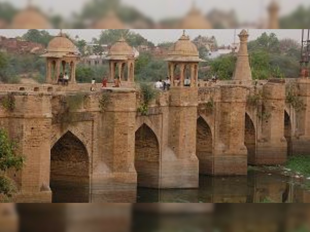 Morena tourist places Parliament design on Mitawali temple morena me ...