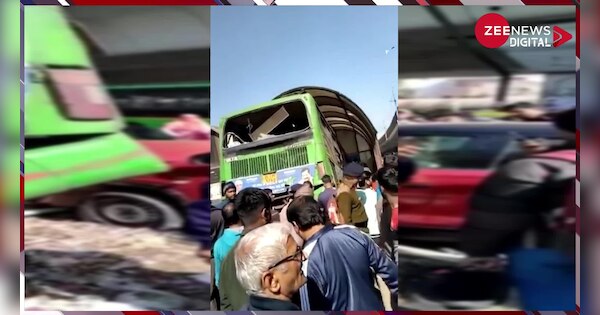 DTC bus went out of control and enter inside the subway in delhi watch ...