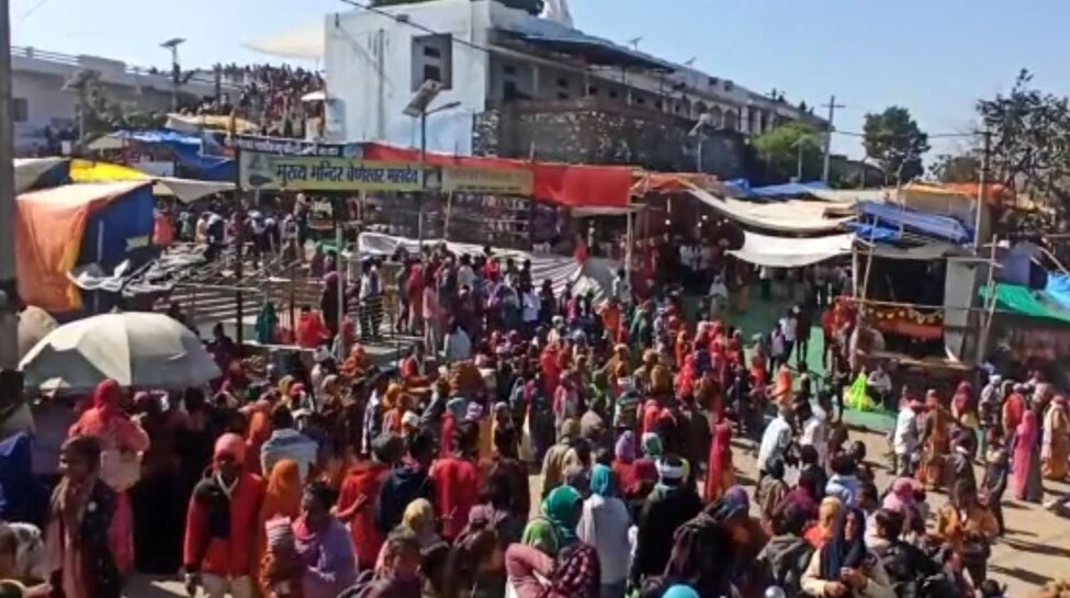 Barmer News Devotees reaching from far and wide to see Majisa shouts ...