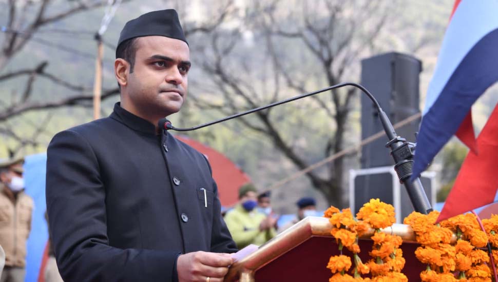 IAS Mayur Dixit success story dm of rudraprayag suspended school ...