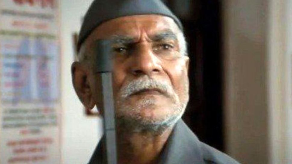 Sanjay Dutt Munna Bhai MBBS Maqsood Bhai Surendra Rajan Interesting ...