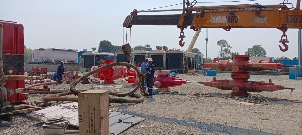 Rig Machine Of Oil India Company for Oil and Natural Gas Exploration at ...