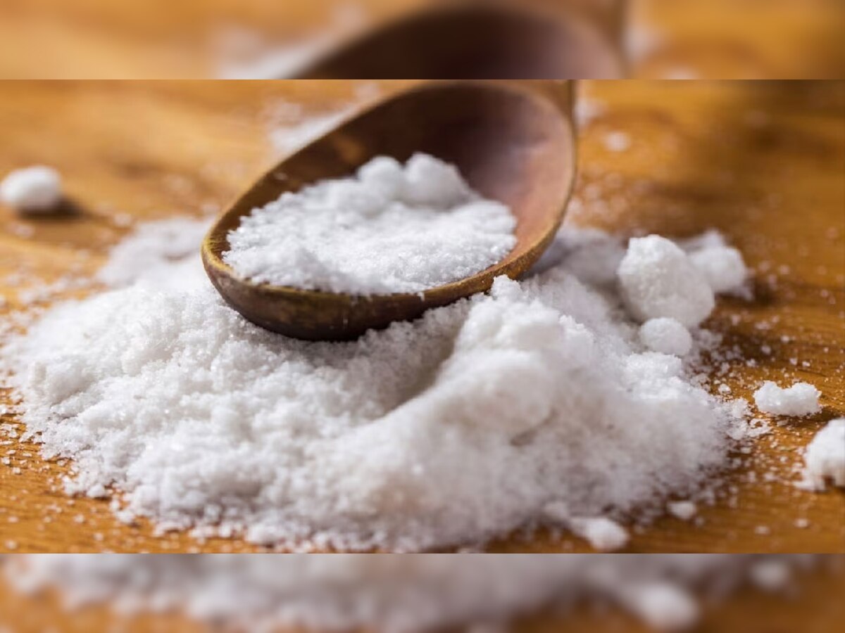Namak Ke Upay pinch of salt improve luck blessed fiercely try these ...