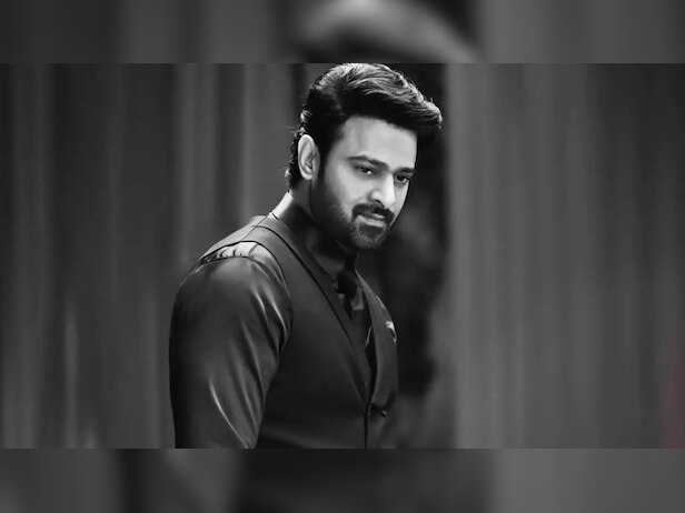 Prabhas facing health issues and cancel Adipurush shooting for some ...