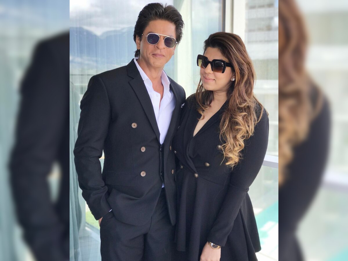 Pathaan Shahrukh Khan wife gauri khan designed husband manager Pooja ...