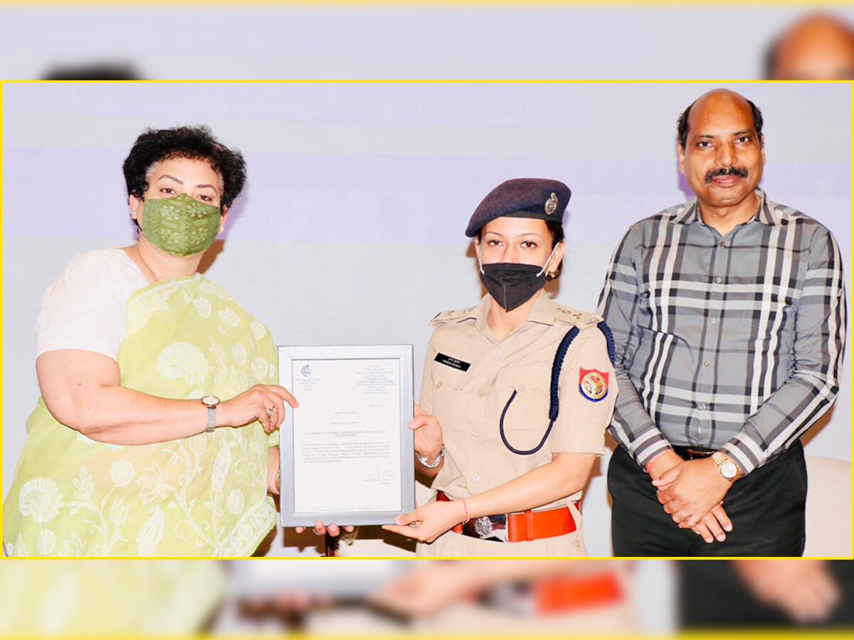 chitrakoot sp ips vrinda shukla arrested abbas ansari wife know ips vrinda shukla and husband ...