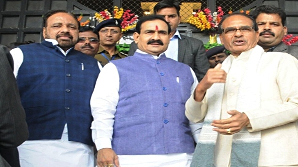 BJP Vikas Yatra Gopal Bhargava Said Congress Leder Like Kukurmutta And ...