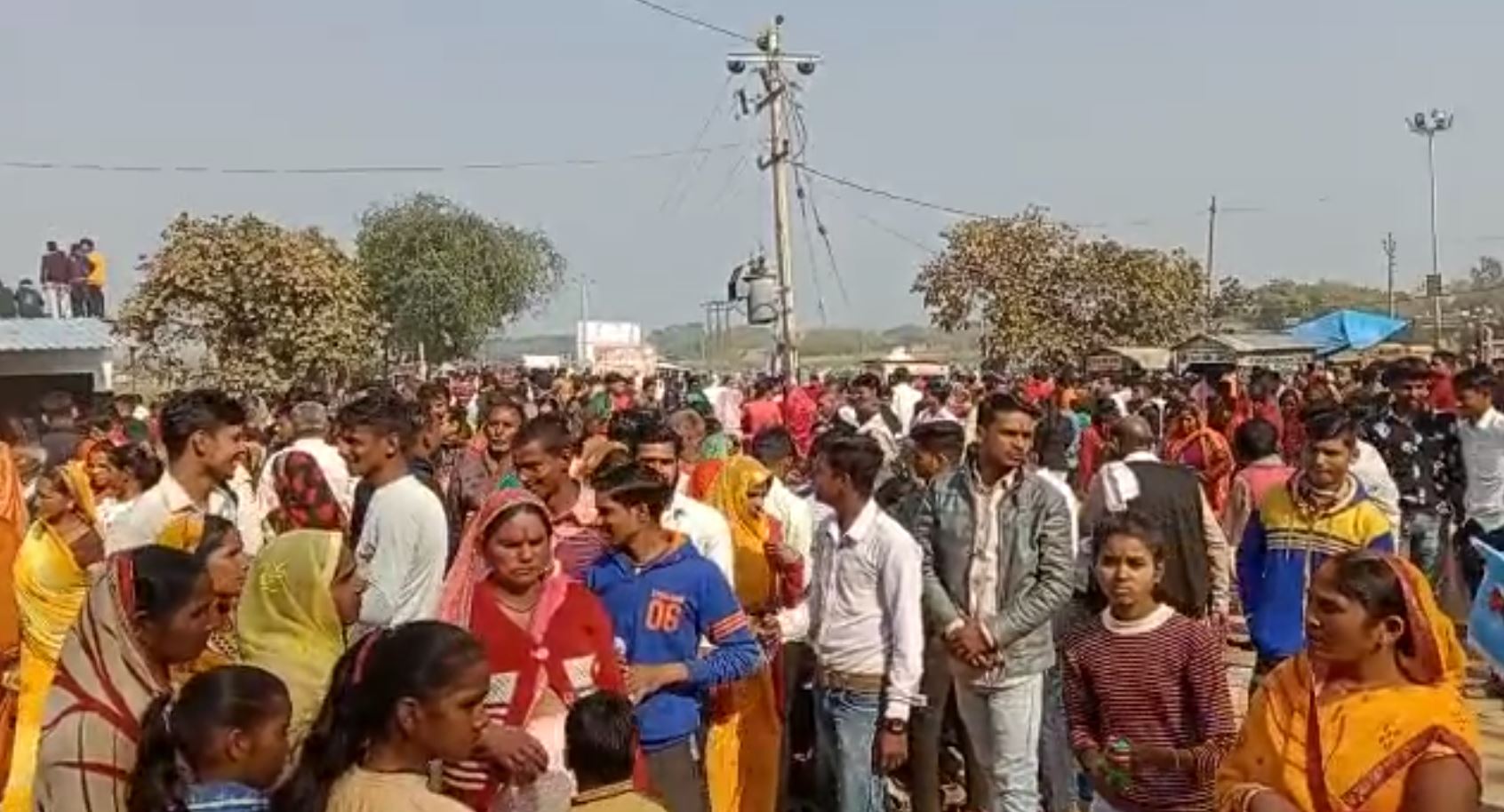 Barabanki: Baba Mastram claim Treatment of serious diseases with the ...